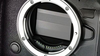 10,000 人集氣：台灣攝影師用 LEGO 創作「高仿」Hasselblad 503CX 中片幅相機 - DCFever.com