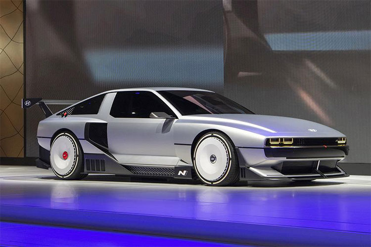 向 1974 年經典車款致敬！Hyundai N Vision 74 氫電跑車即將量產 - DCFever.com