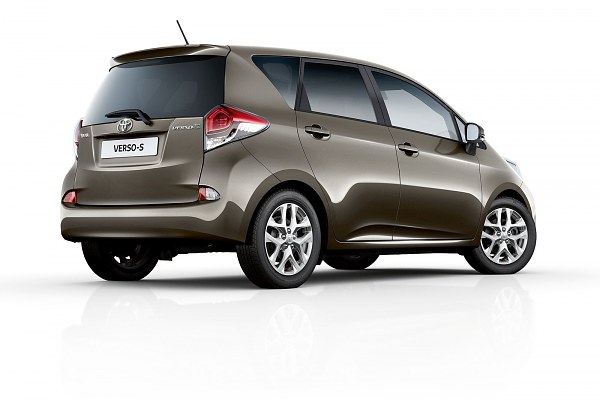 Toyota Ractis 香港規格、價錢、牌費及介紹文 - DCFever.com