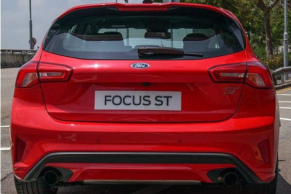 Ford Focus ST MT 香港規格、價錢、牌費及介紹文 - DCFever.com